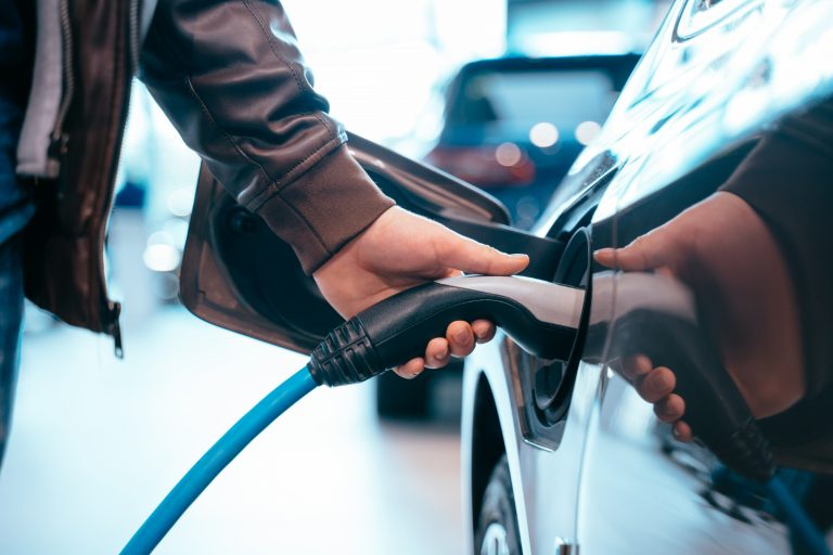 Is It Safe to Unplug an Electric Car Charger Mid-Charge?