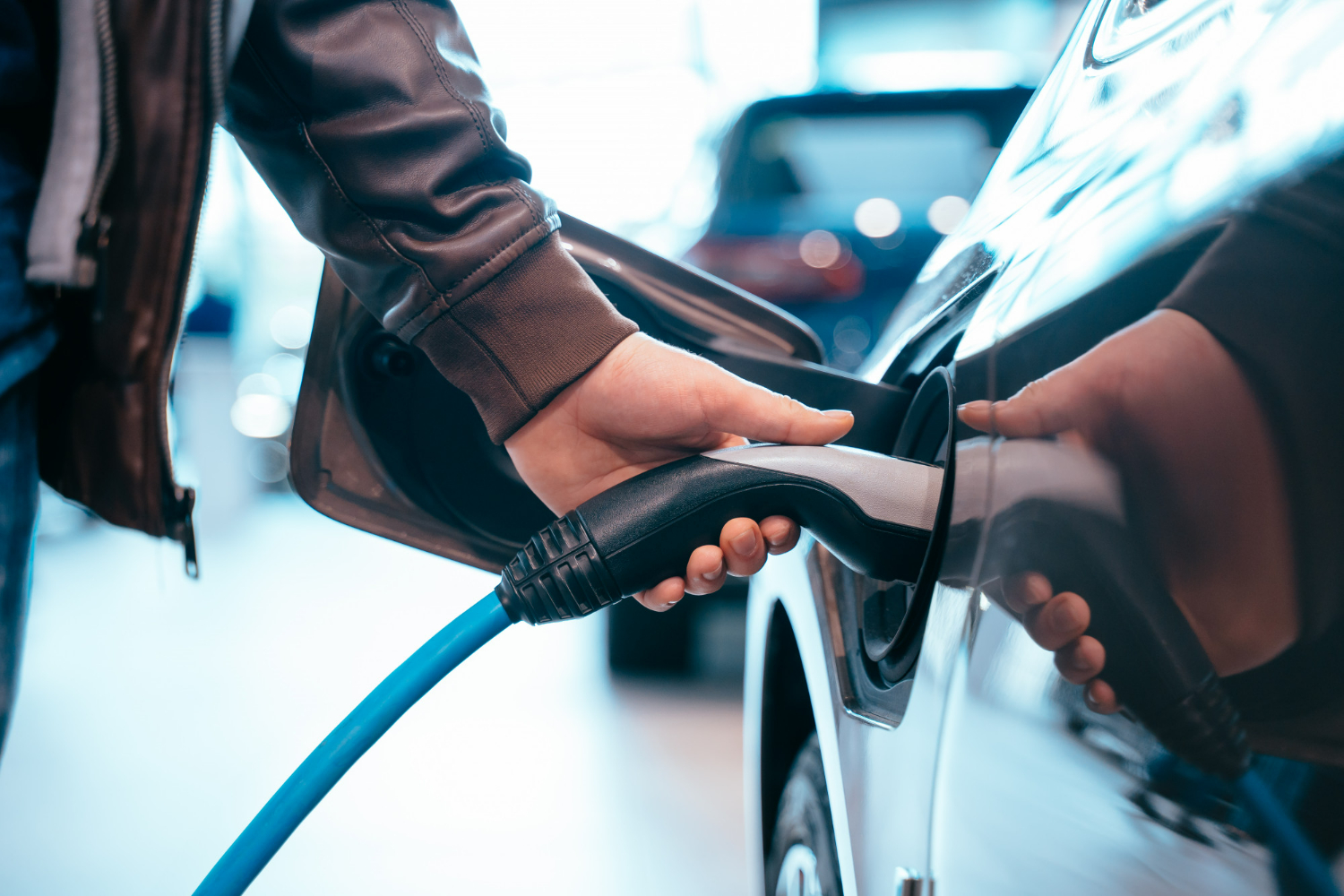 Is It Safe to Unplug an Electric Car Charger Mid-Charge?