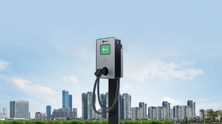 12 Essential EV Charging Safety Tips for UK Drivers